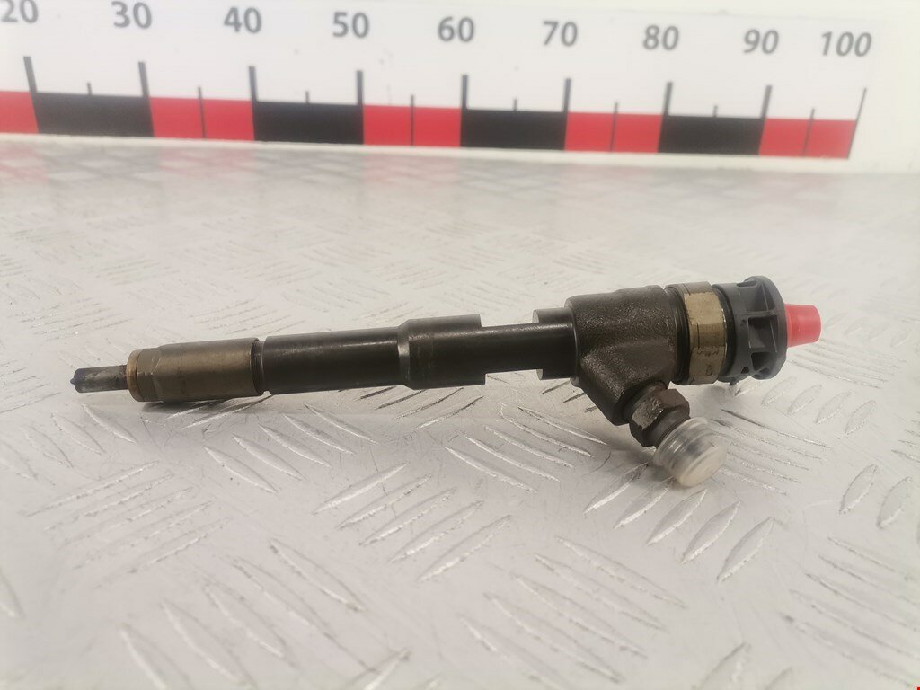 Форсунка дизельная электрическая Renault Logan 2 166000121R арт. 1403530