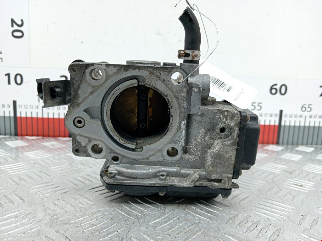 Заслонка дроссельная Honda Civic 8 16400RMX003 арт. 1753469