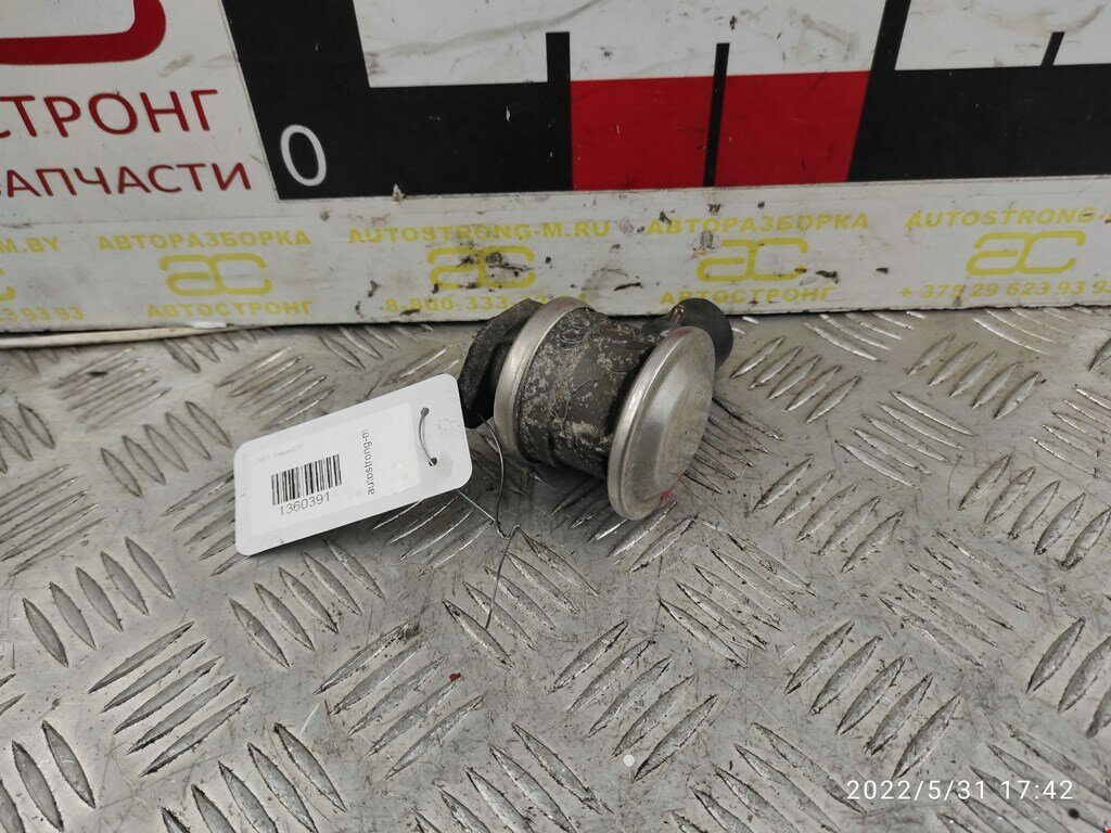 Клапан ЕГР EGR Opel Astra F 90470420 арт. 1360391