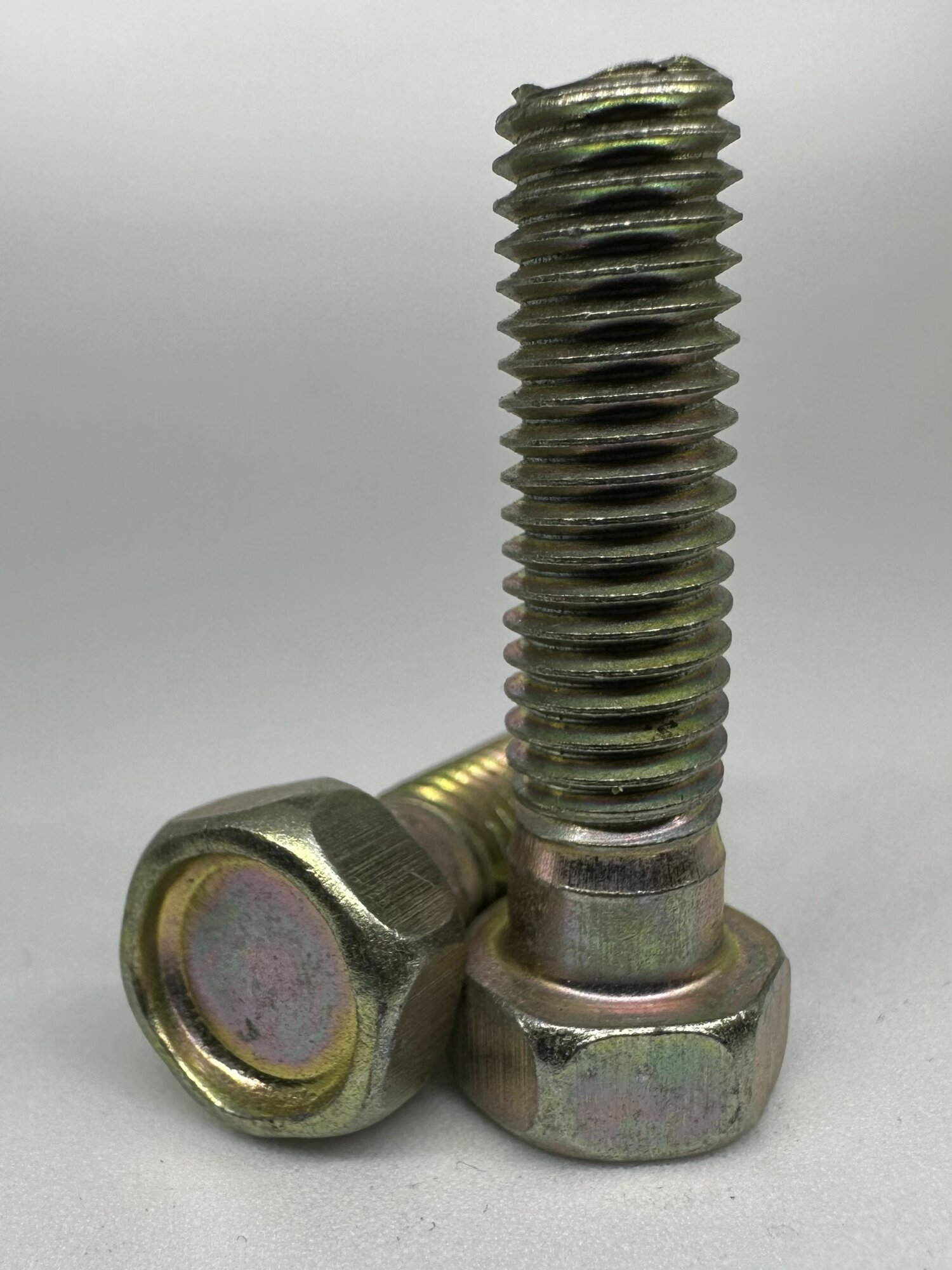 Болт М8х1,25х30 Генератора 406 дв, крышки фильтра тонкой очистки топлива ЗИЛ-5301, насоса гидроусилителя рулевого управления МАЗ-5429 и подогревателя пускового КрАЗ-6443