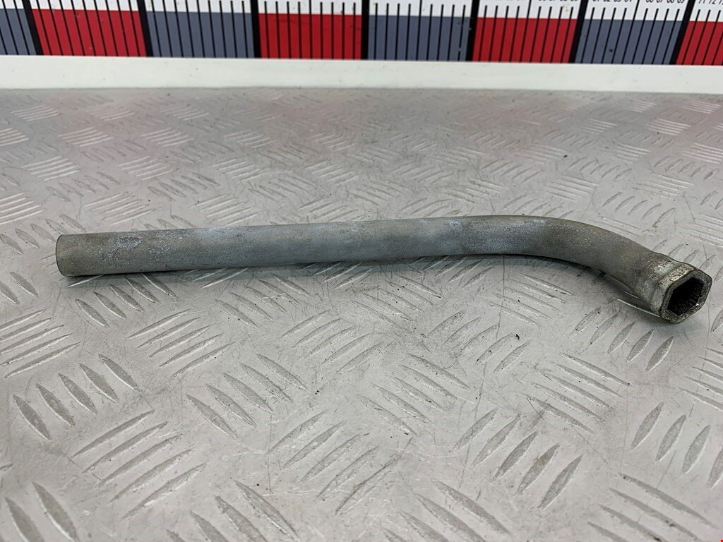 Ключ баллонный Volkswagen Polo 3 4D0012219A арт. 1584082