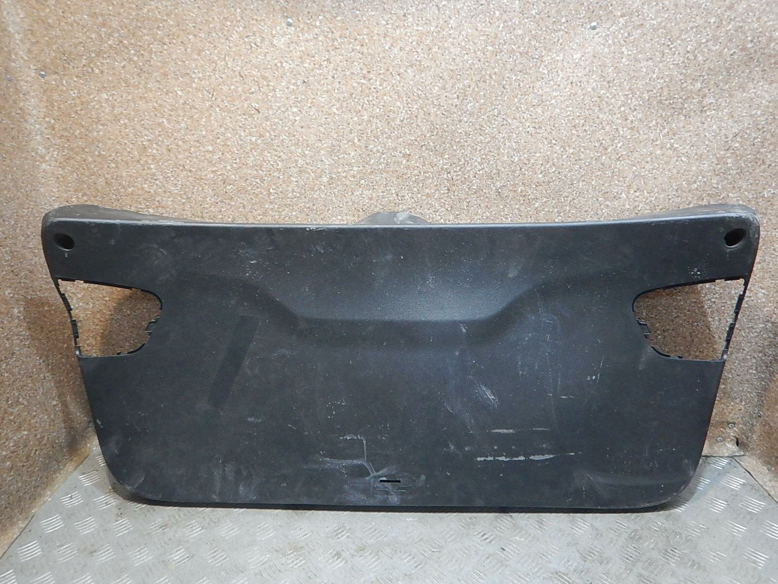 Б/У Обшивка двери багажника, Hyundai (Хендэ)-CRETA (16-21) HYUNDAI CRETA (16-21) Царапины. 447407 Hyundai-KIA арт. 81751...