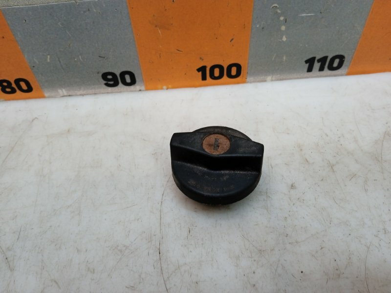 Б/У пробка бензобака, ВАЗ 2108 Крышка бензобака Лада 2108 325038 LADA арт. 2108110301011, С Д-1539