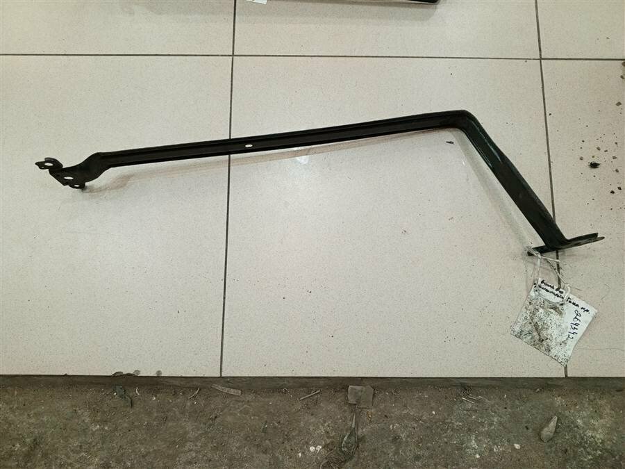 Лента крепления бензобака от Volvo XC90 2002-2014