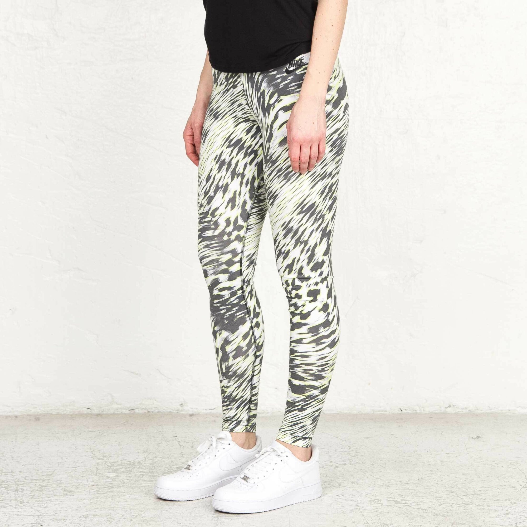 Легинсы спортивные