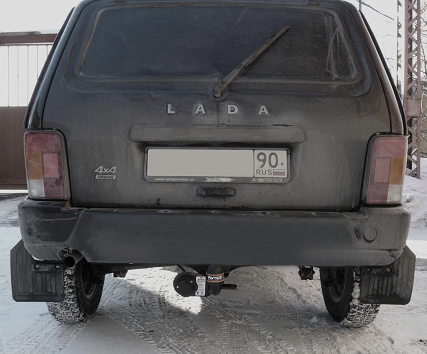 Фаркоп на ВАЗ LADA 4x4 URBAN (2014-) (без электрики, паспорт/сертификат в комплекте) Автос. VAZ-64