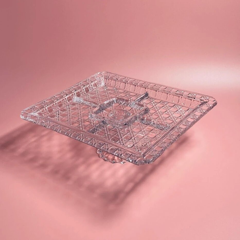 Квадратная менажница 35,6см на ножке Стекло 588-690 118-588-690