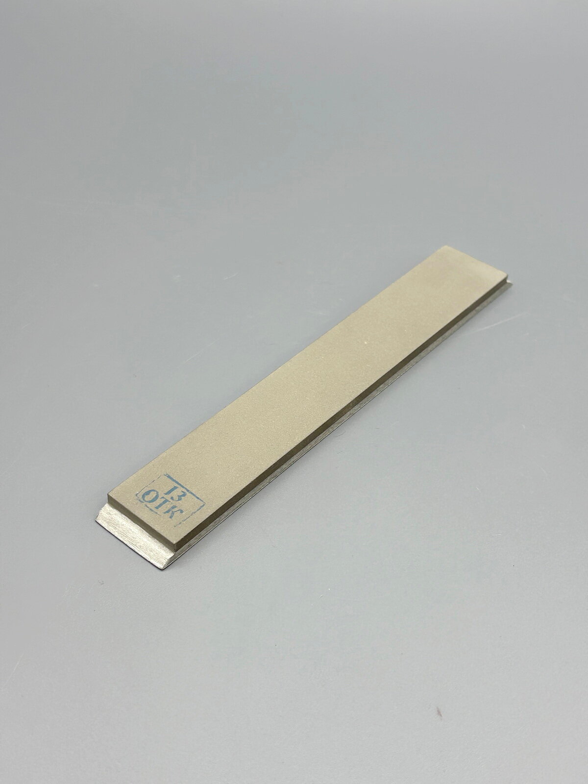 Эльборовый брусок (CBN) VID 1/0 (9000grit), OSB, 100% для заточки ножей и ножниц. Точильный камень