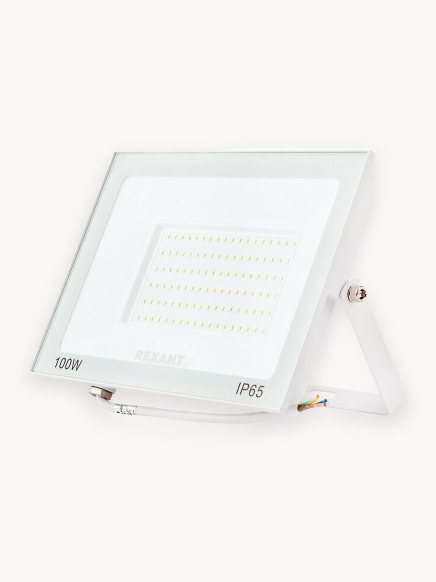 Прожектор светодиодный уличный LED REXANT 100 Вт из алюминиевого сплава, холодное белое свечение 6500 К