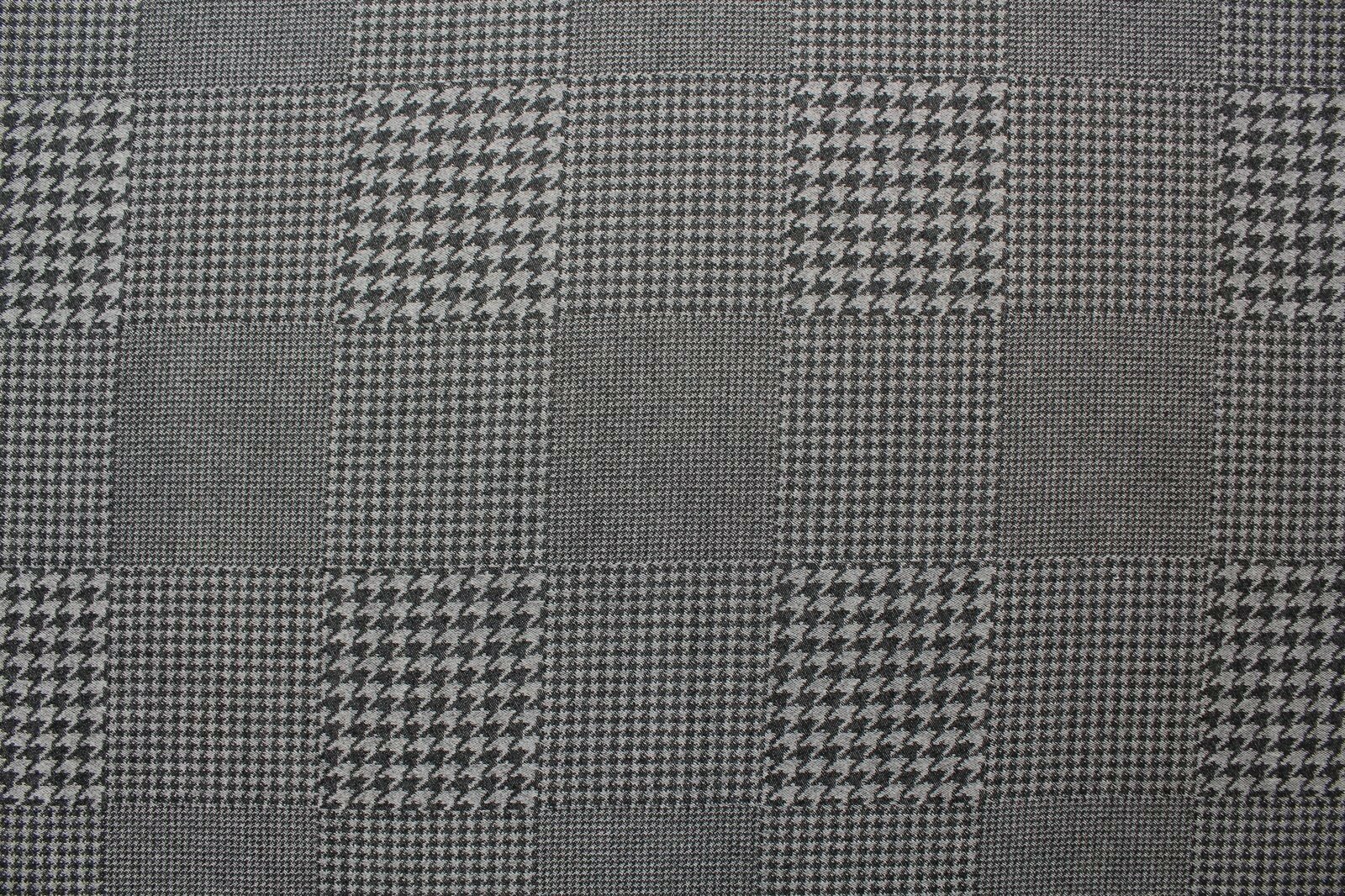 Ткань пальтовая на неопрене чёрно-серая гусиная лапка , ш138см, 0,5 м