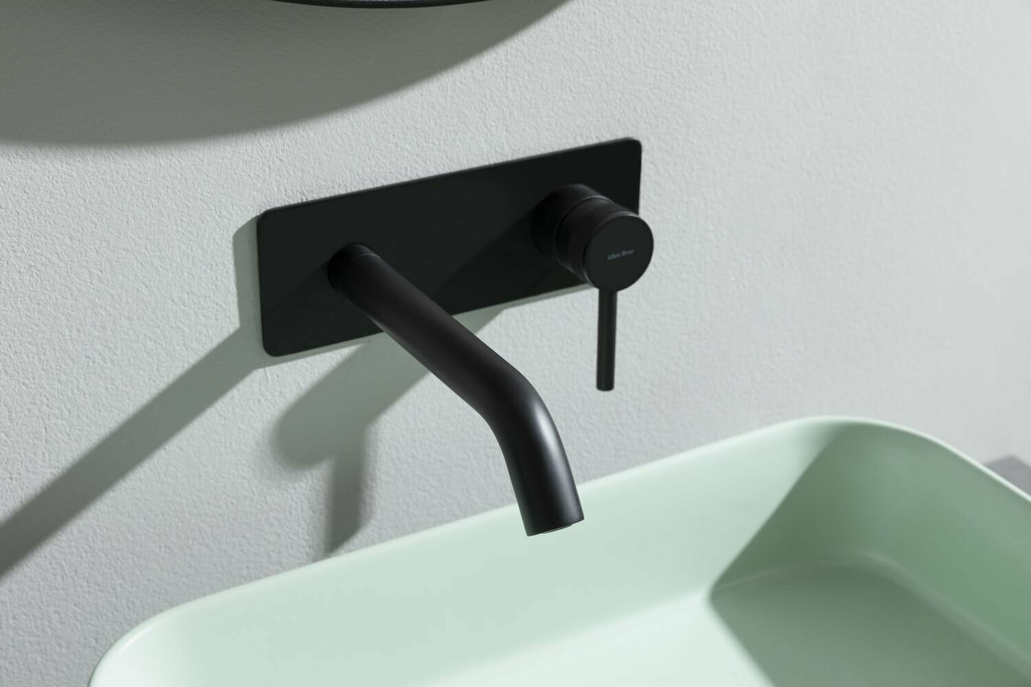 Смеситель для раковины Allen Brau Priority 5.31003-31 (с внутренней частью) черный матовый – раковина для ванной комнаты
