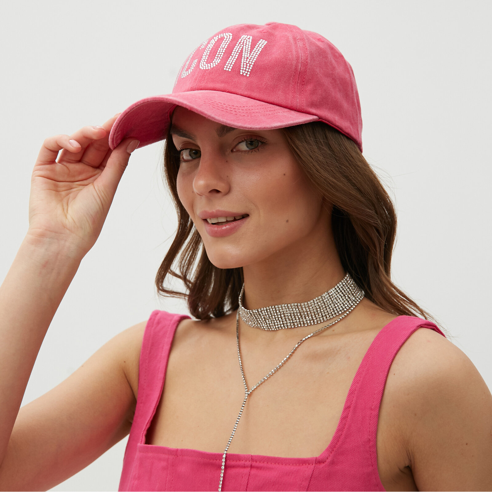 Кепка для женщин