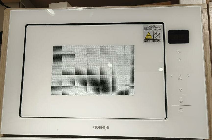 Встраиваемая микроволновая печь Gorenje BM251SG2WG (уцененный товар)