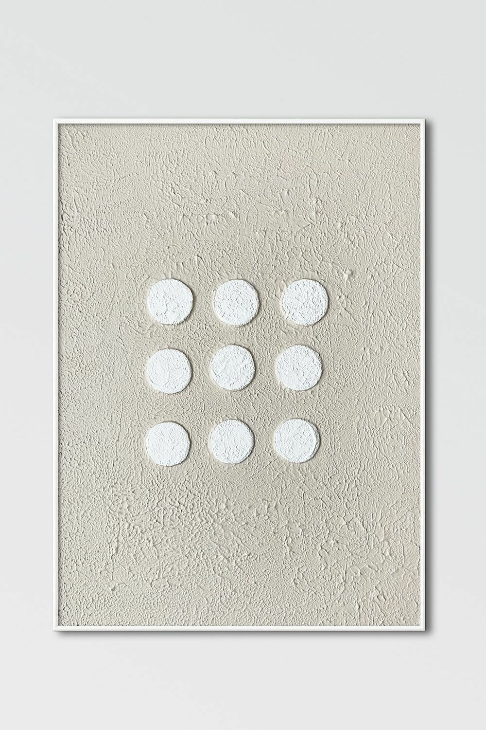 Картина ручной работы DECORMARKT Точки на бежевом, в белой рамке 50х70 см