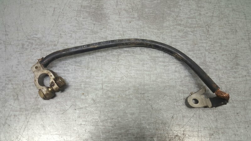 Клемма аккумулятора минус Mercedes-Benz E-Class