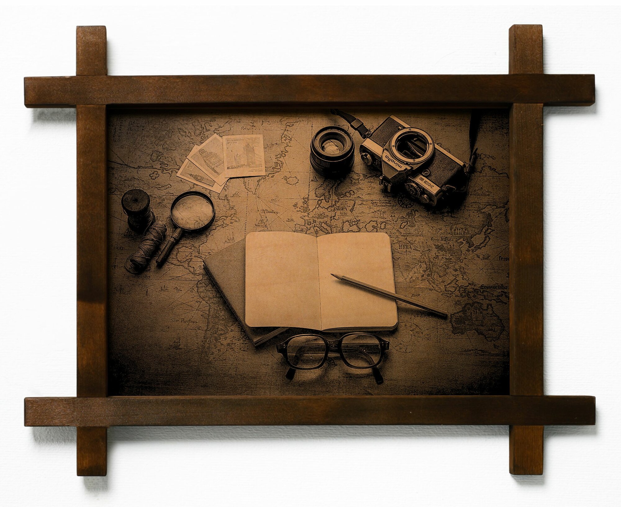 Картина интерьерная, натуральная кожа, "Собираемся в путешествие", в деревянной раме, BoomGift