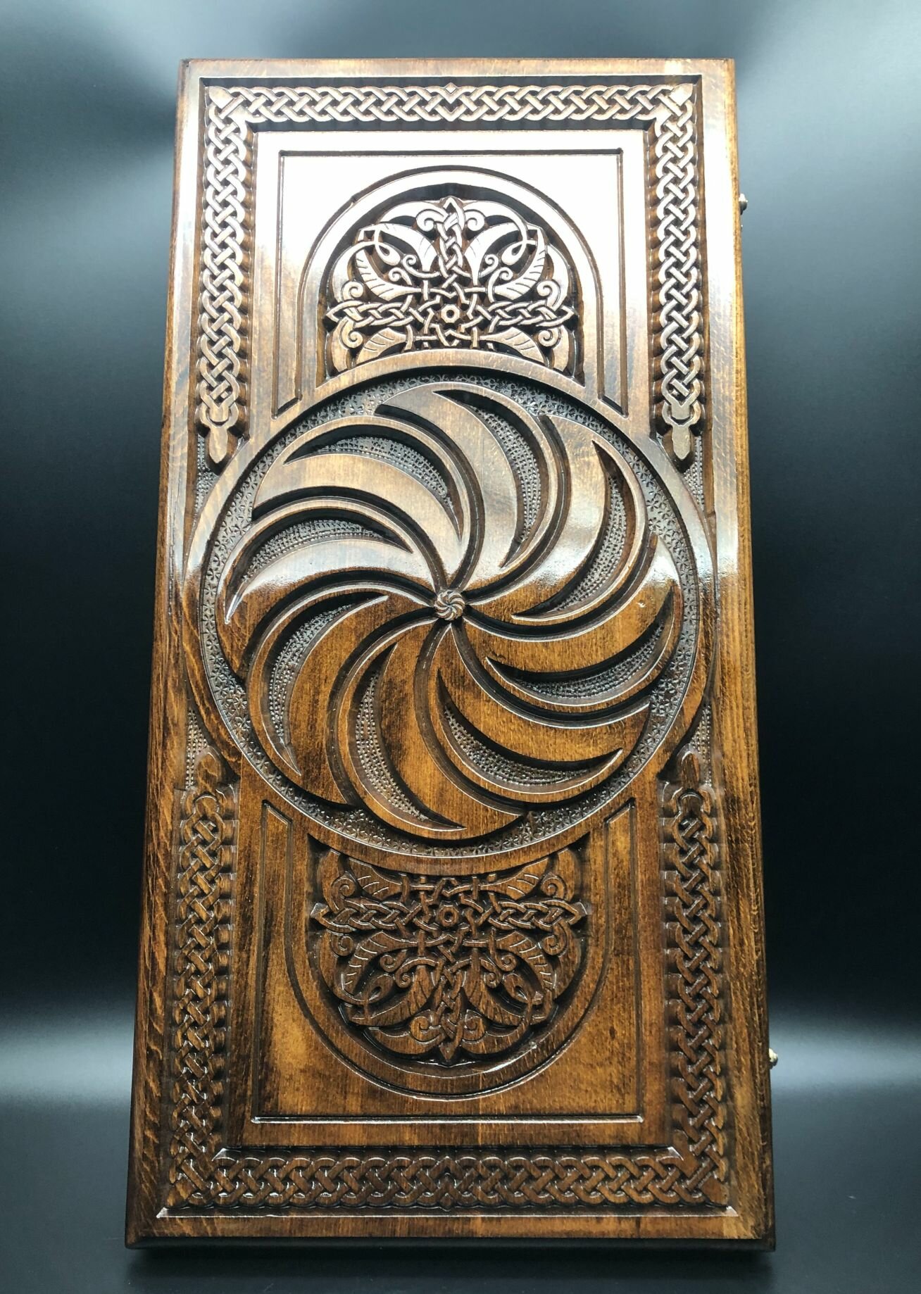 Нарды Резные "Орнамент Вечность", большие 60см