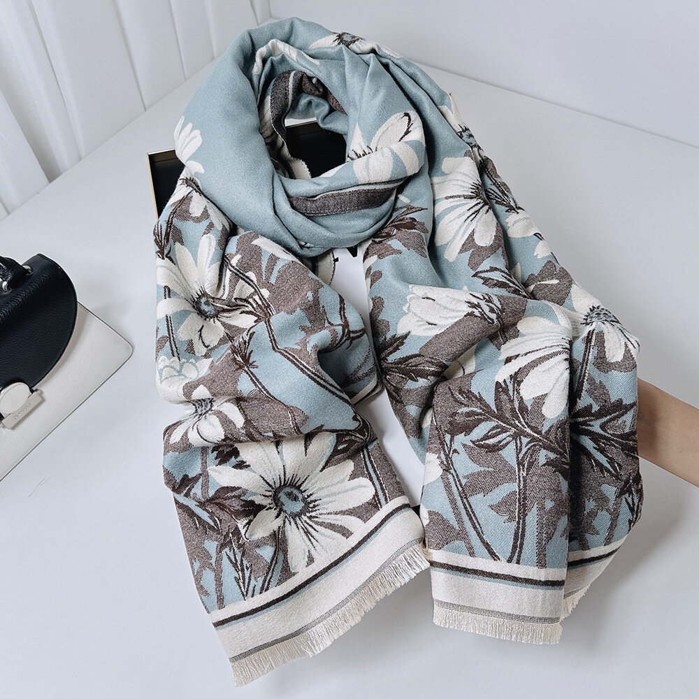 Шарф для женщин