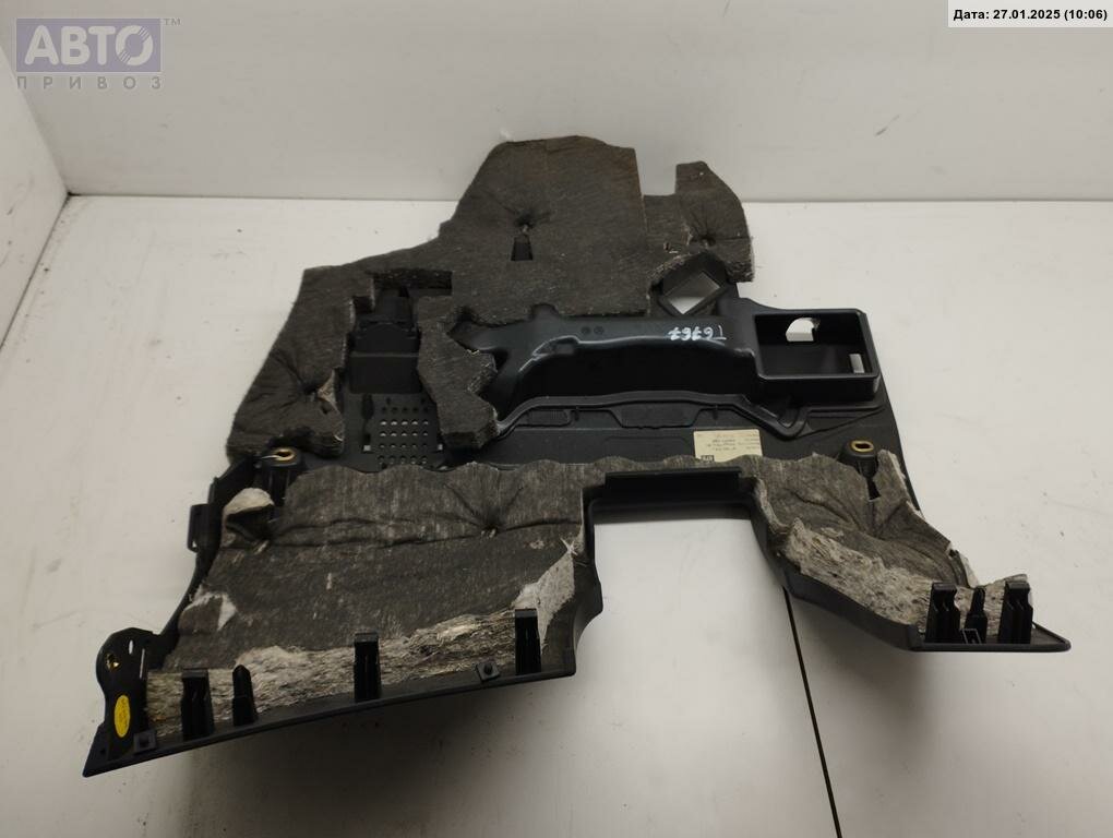 Накладка декоративная Audi A6 C6 (2004-2011)