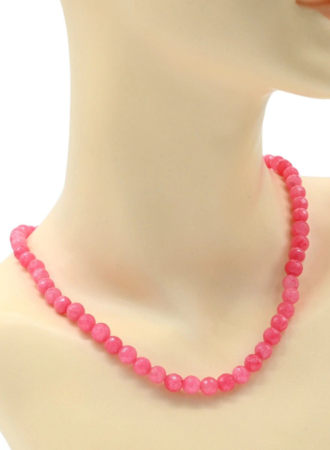 Бусы, кальцит