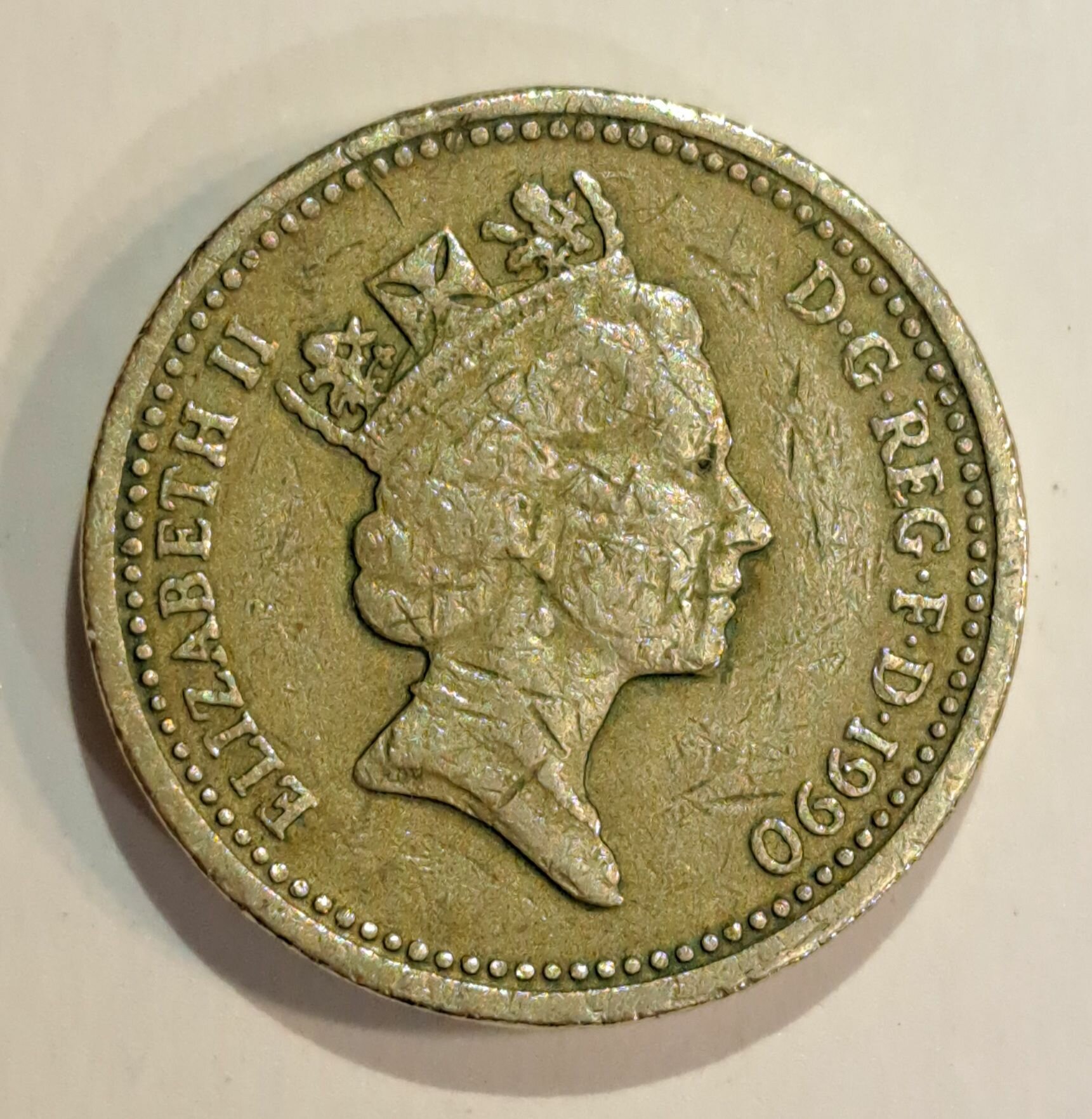 Монета 1 фунт 1990г. Великобритания