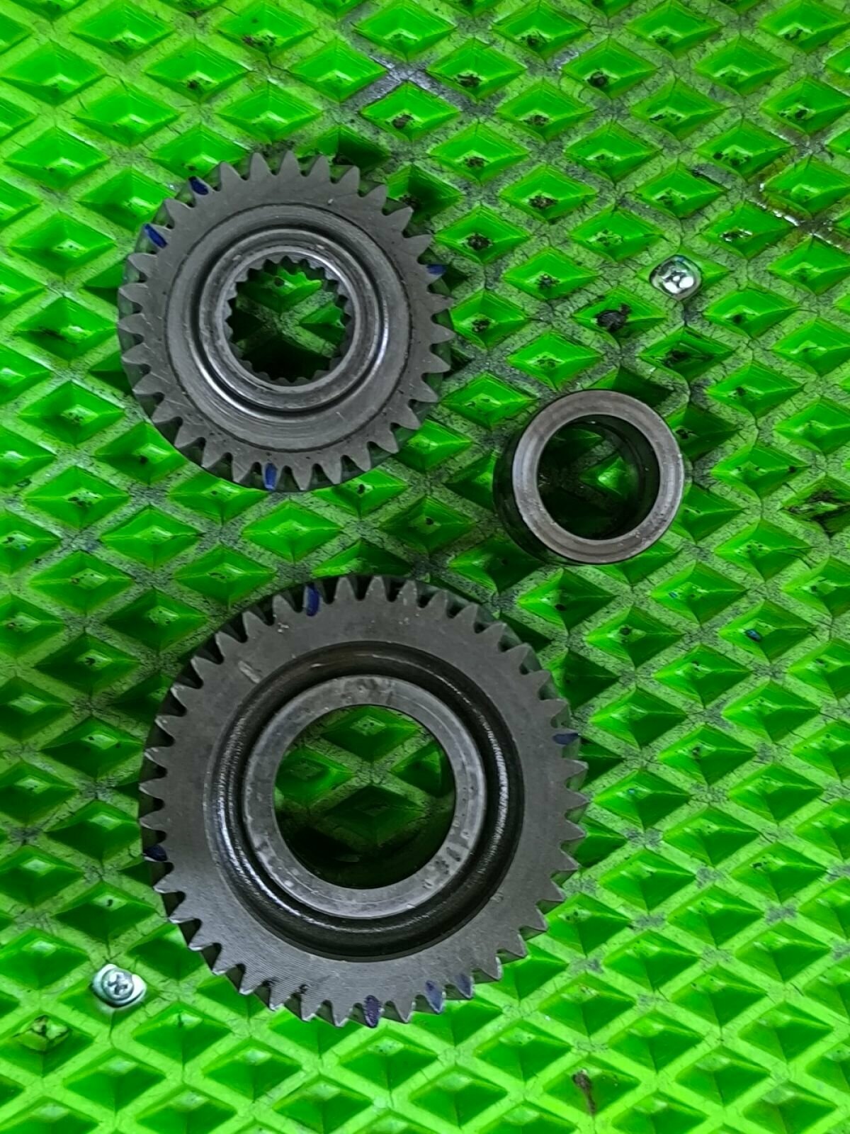 5 передача Лада Ларгус JH3303 8200611301 ,8200607981