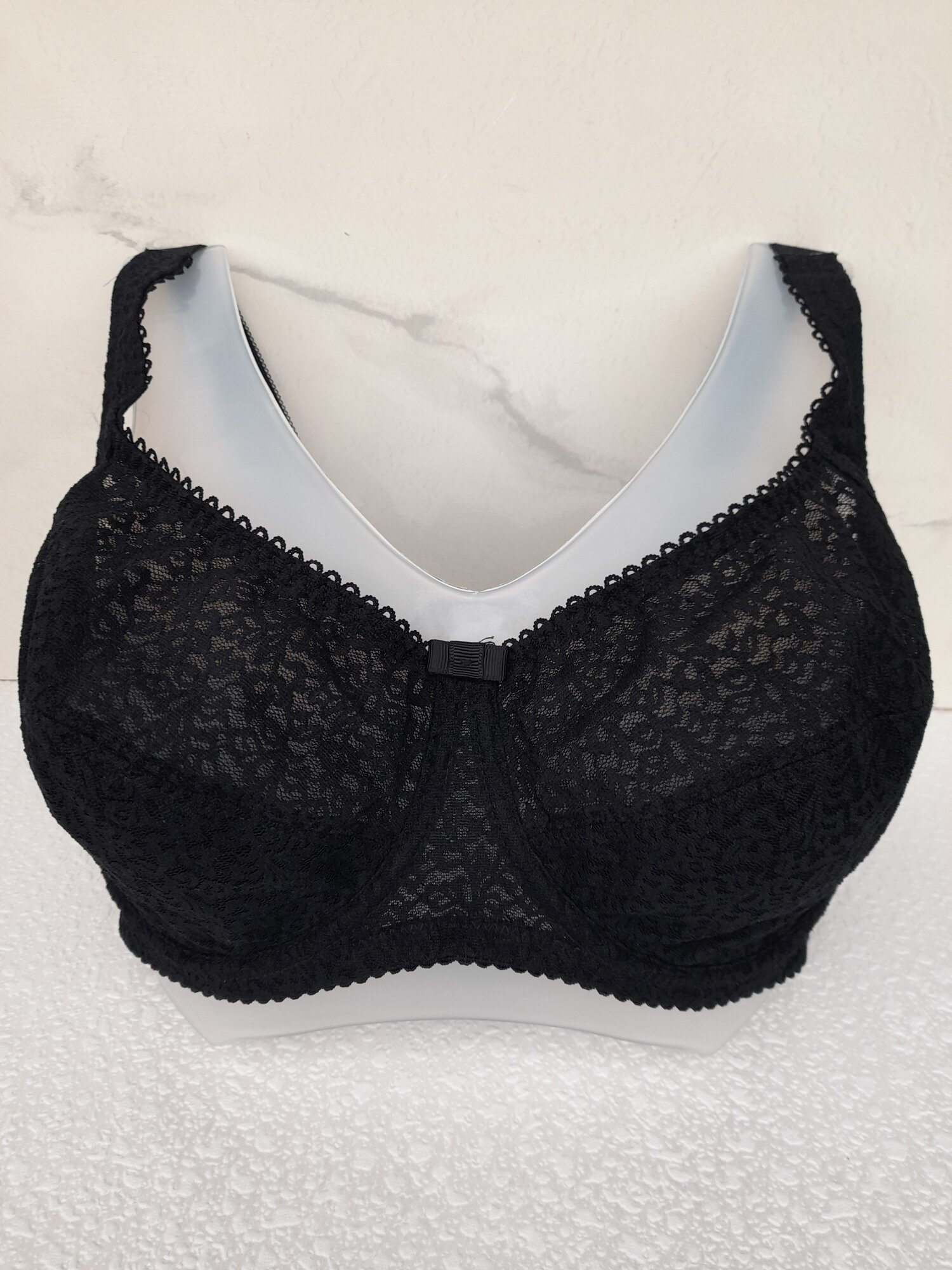 Бюстгальтер-невидимка