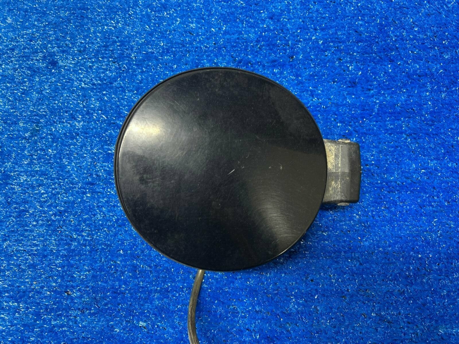 Лючок топливного бака Volkswagen Polo 5 седан 1.6 6RU809857