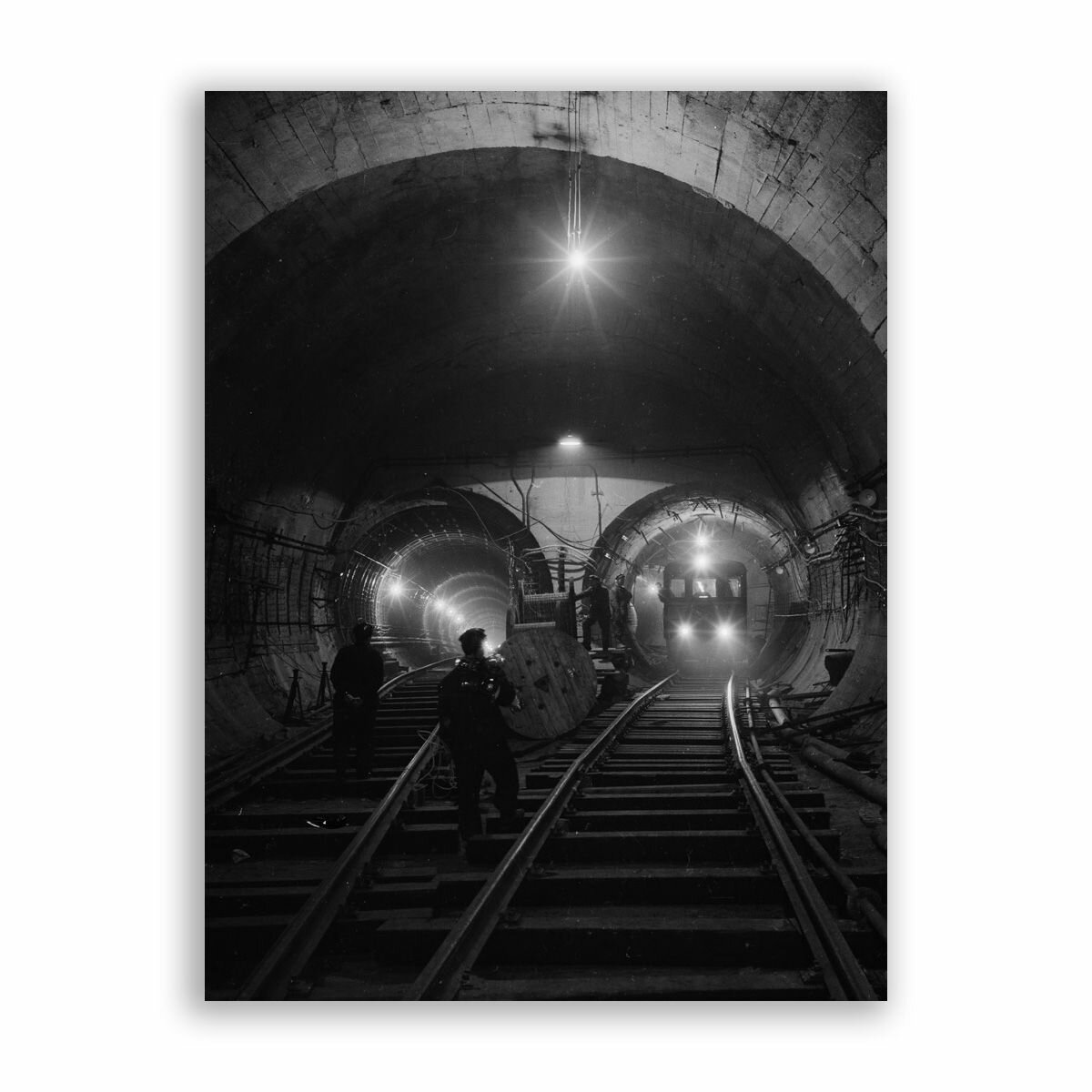 Советский постер, плакат на бумаге / Метрополитен / Размер 30 x 40 см