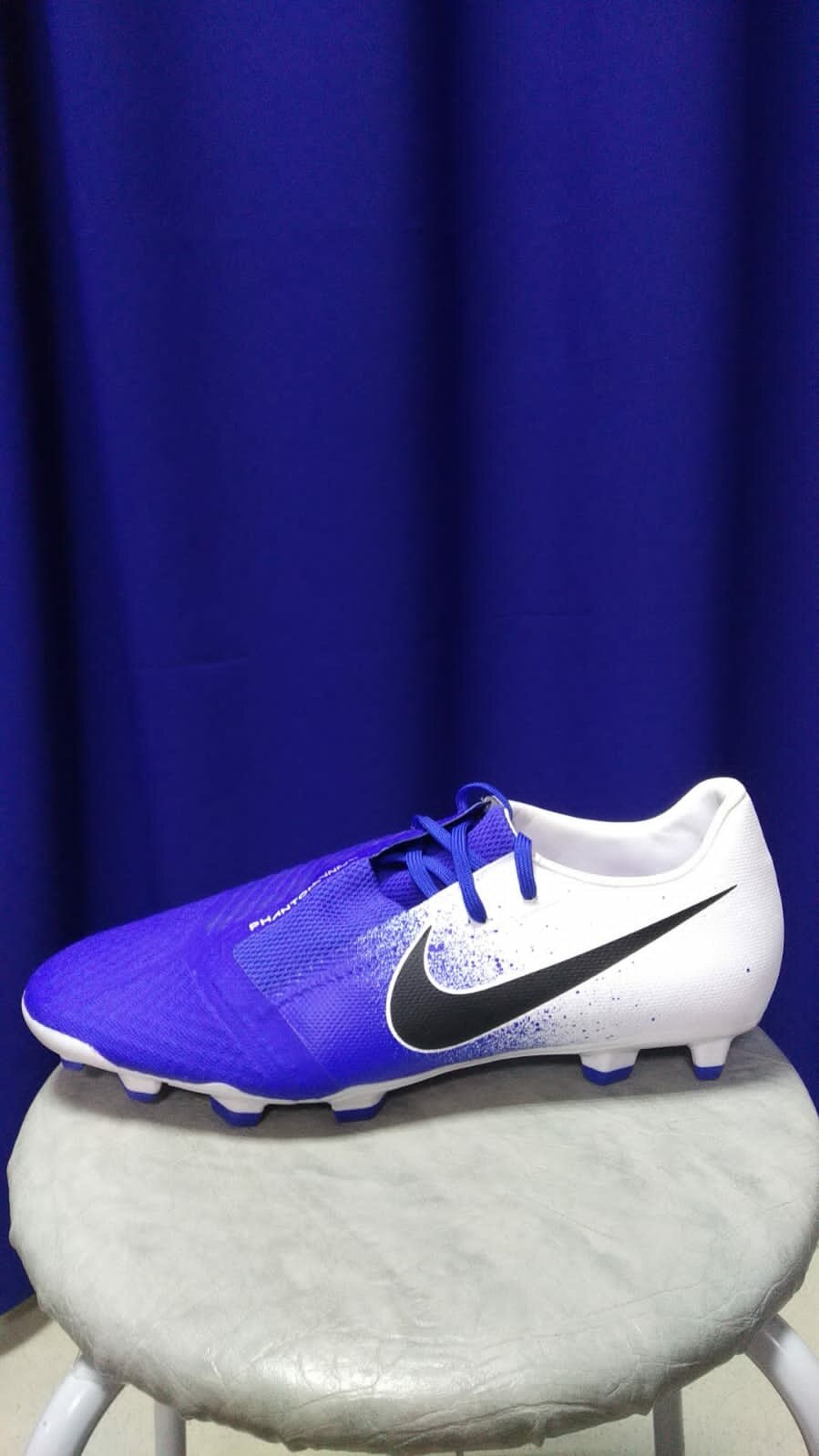 Для футбола NIKE размер 45 ( длина по стельке 29 см ) бутсы футбольные и регбийные Синие