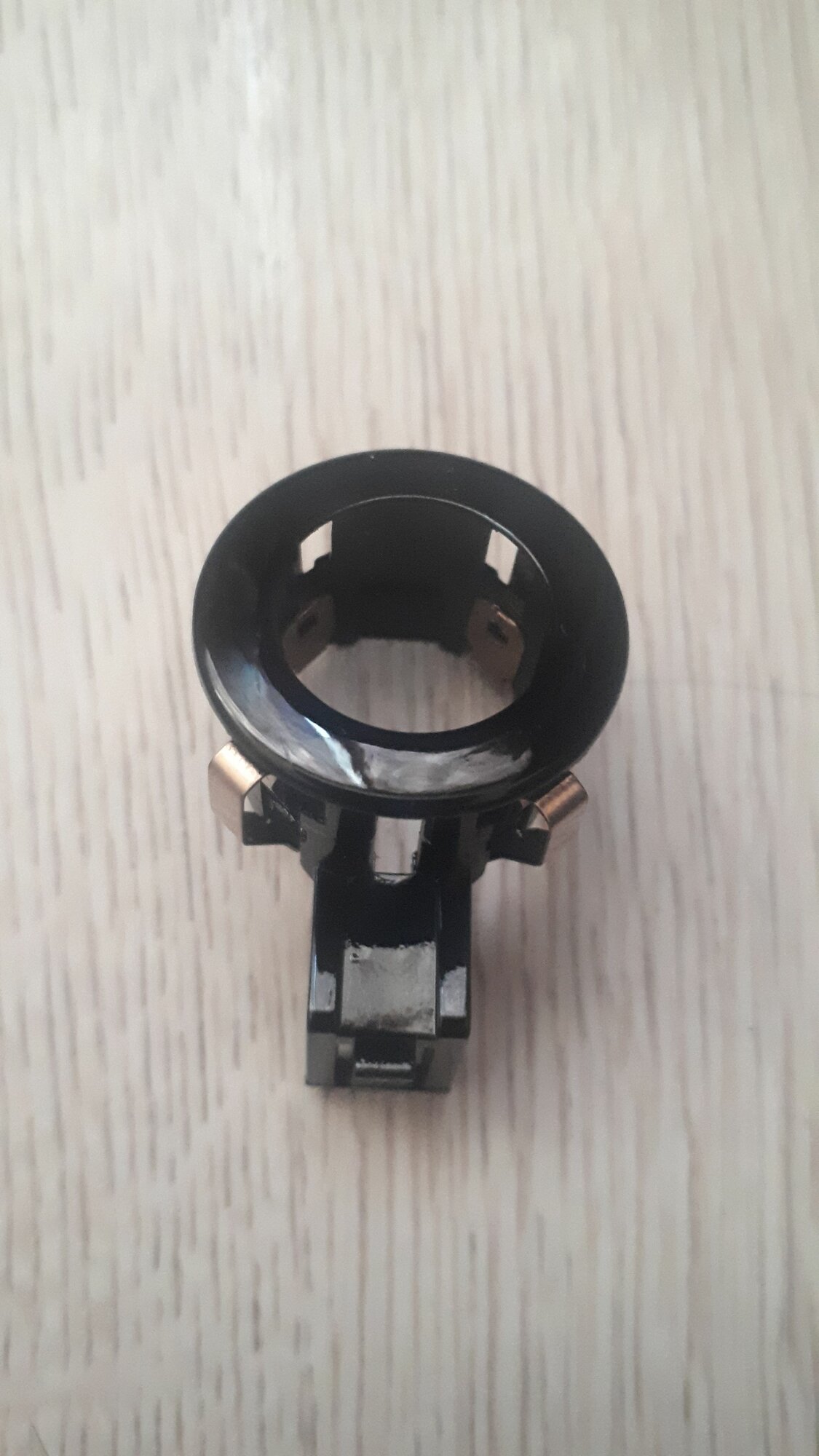 Кронштейн датчика парковки Toyota camry 55