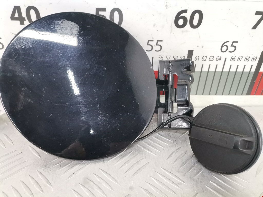 Лючок бензобака Renault Koleos 788300182R арт. 1566157