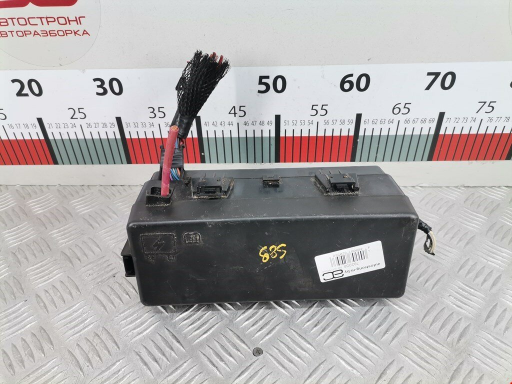 Блок реле Dodge Magnum (LX) 4607162AB арт. 782056