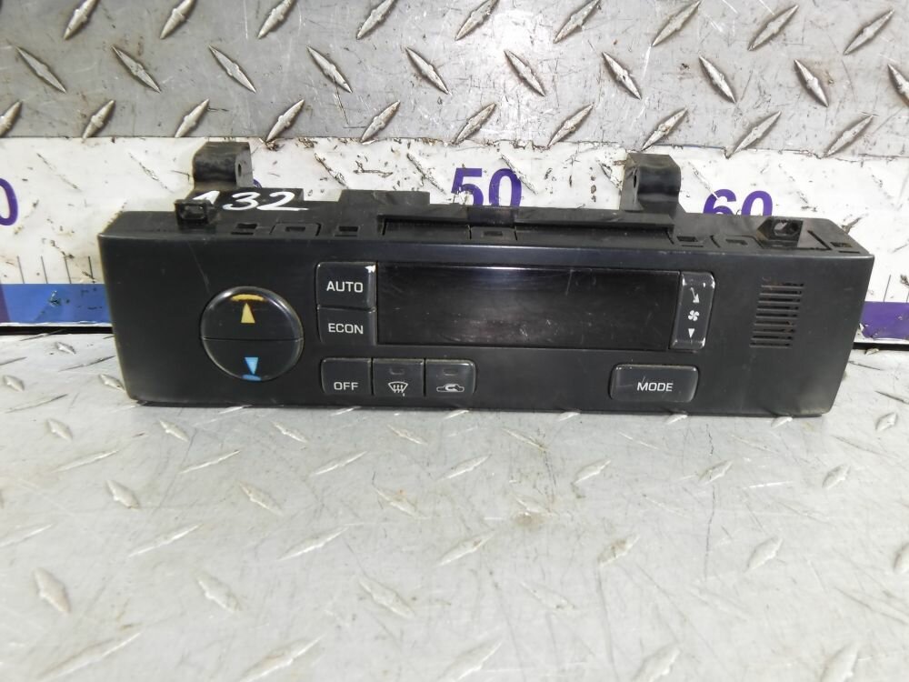 Блок управления отопителем Nissan Maxima A32 2751043U10