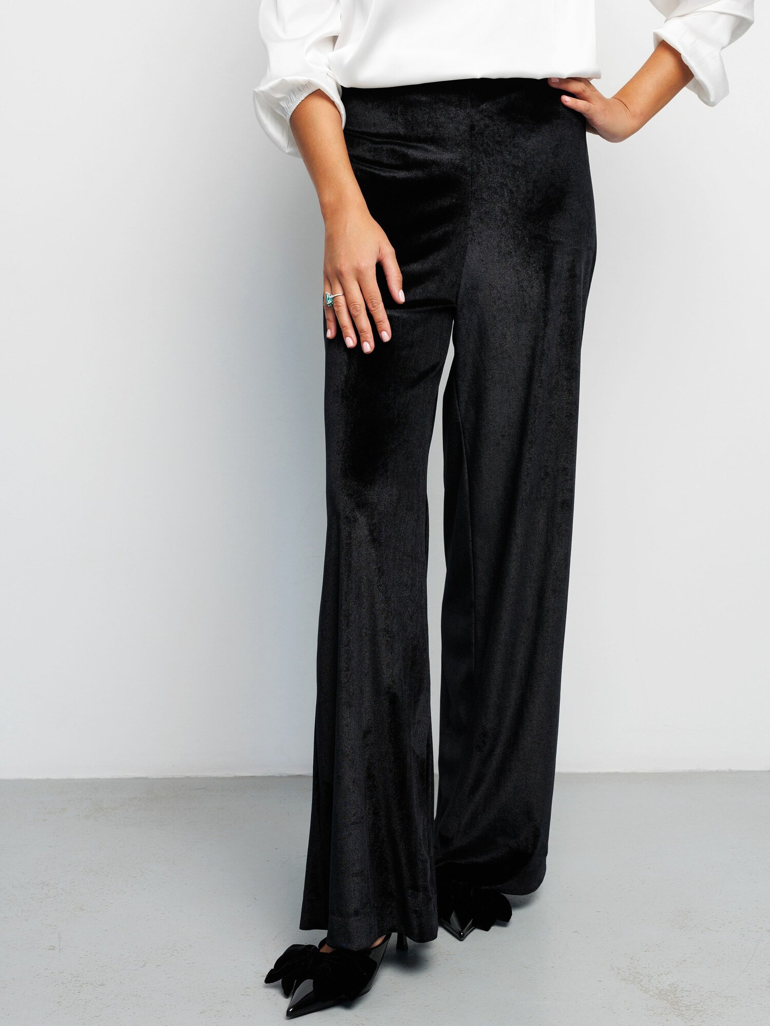 Брюки палаццо Весна-лето 2025