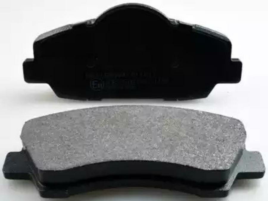 DENCKERMANN B111307 К-т дисков. тормоз. колодок CITROEN C4 CACTUS 14- PEUGEOT 301 12- 308 II 13-