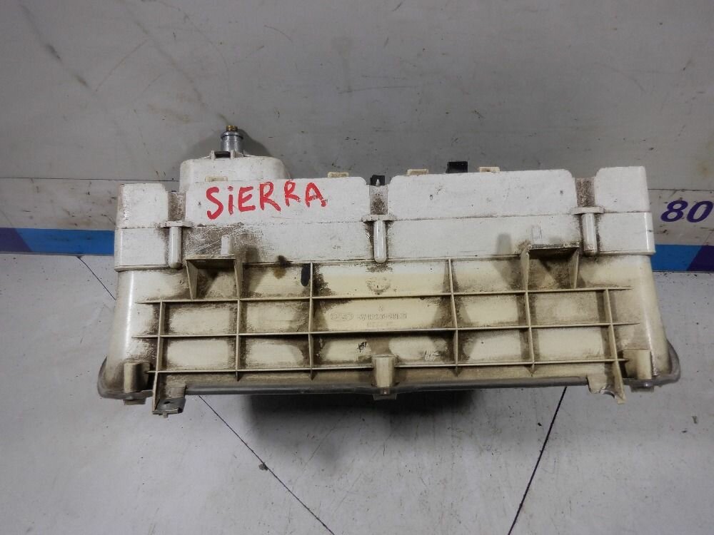 Панель приборов Ford Sierra