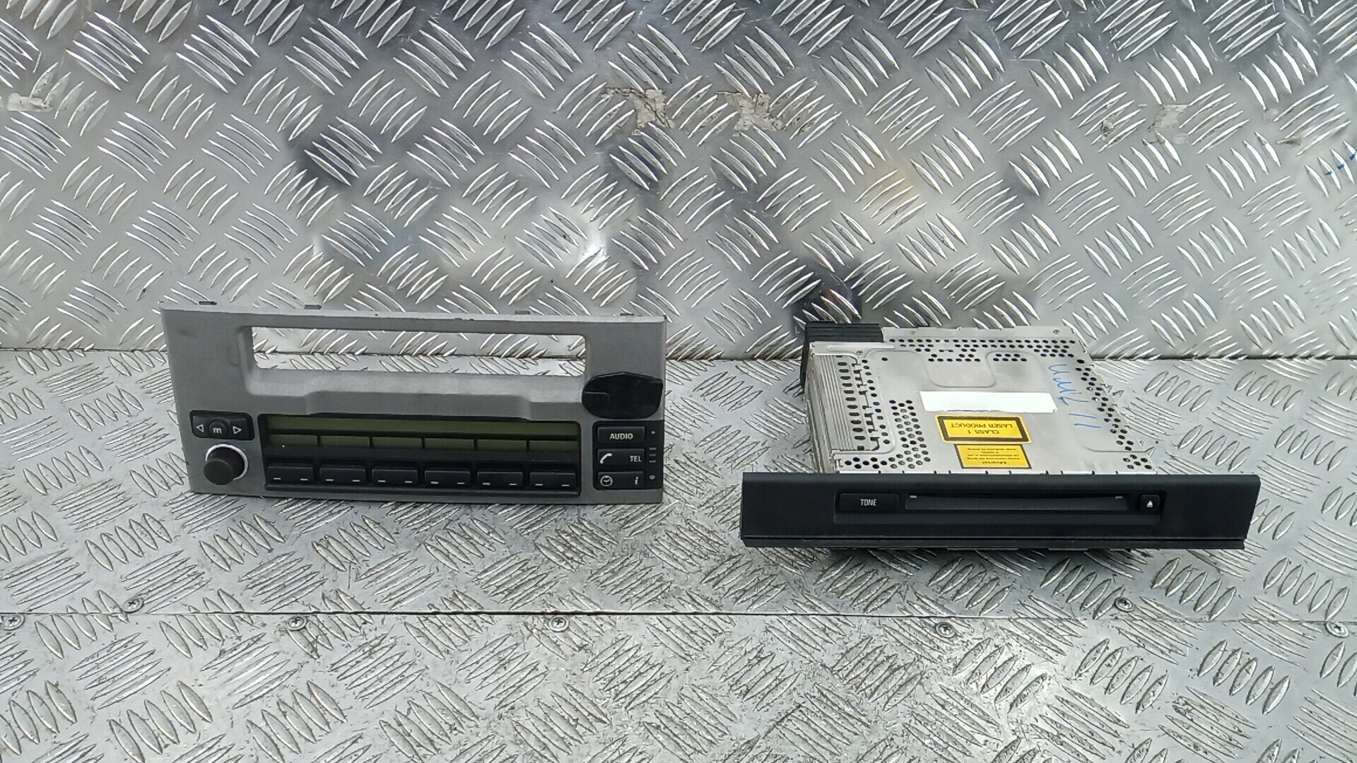 Магнитола LAND ROVER RANGE ROVER 3