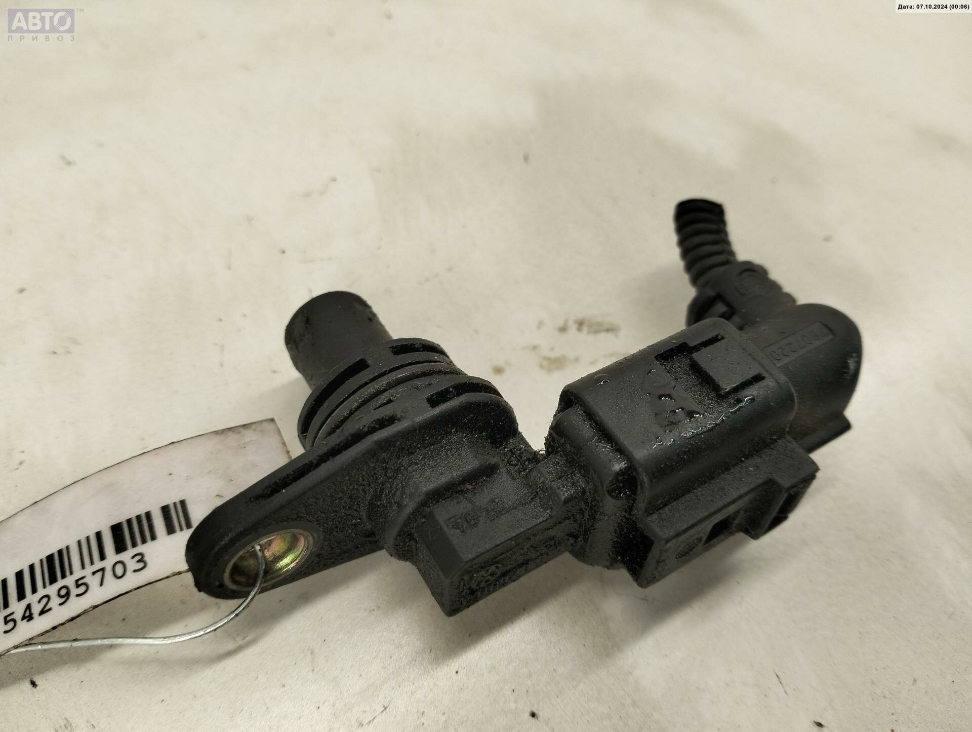 Датчик положения распредвала Volkswagen Golf-5