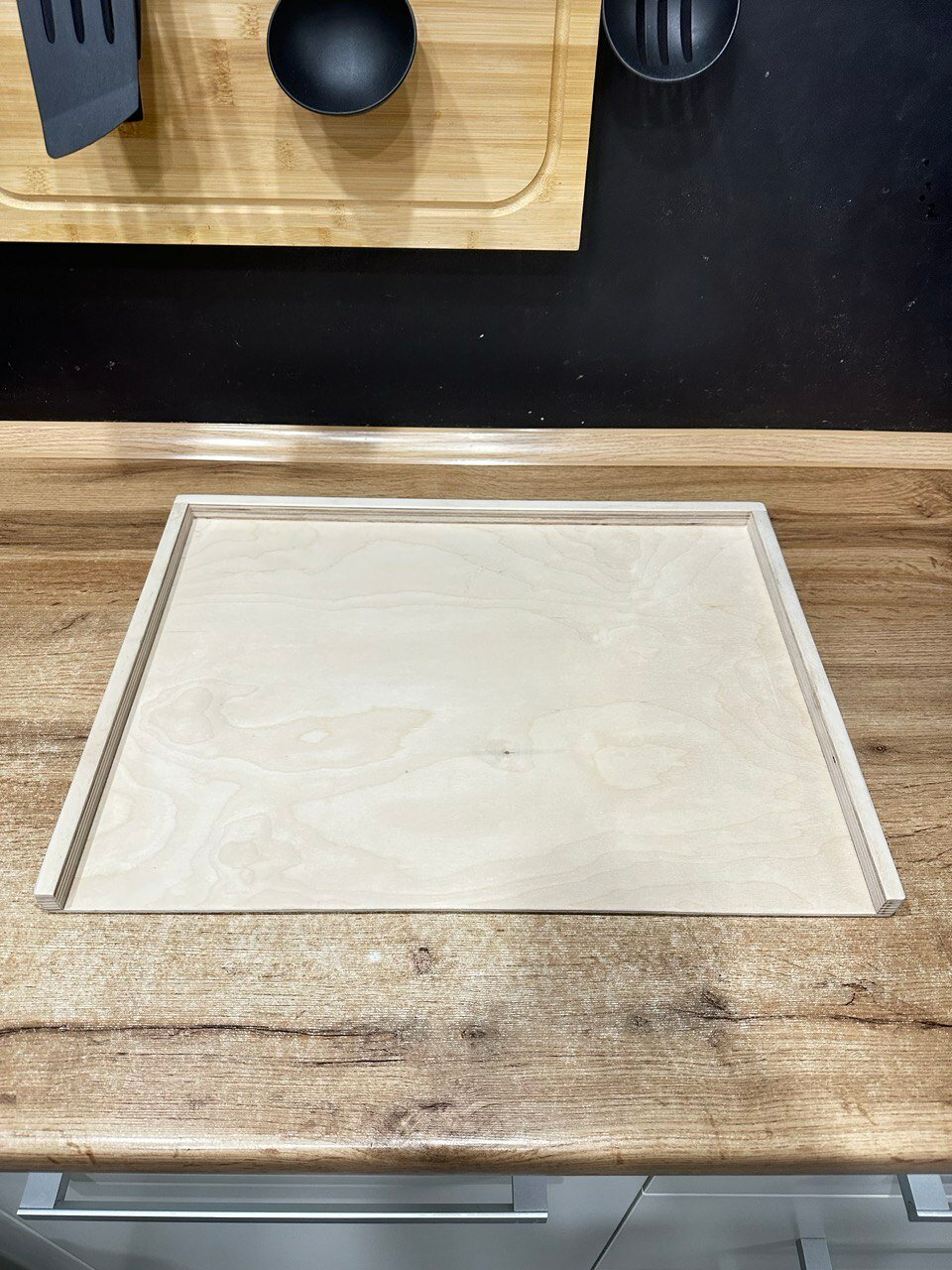 Доска для пельменей с бортами 37*50см