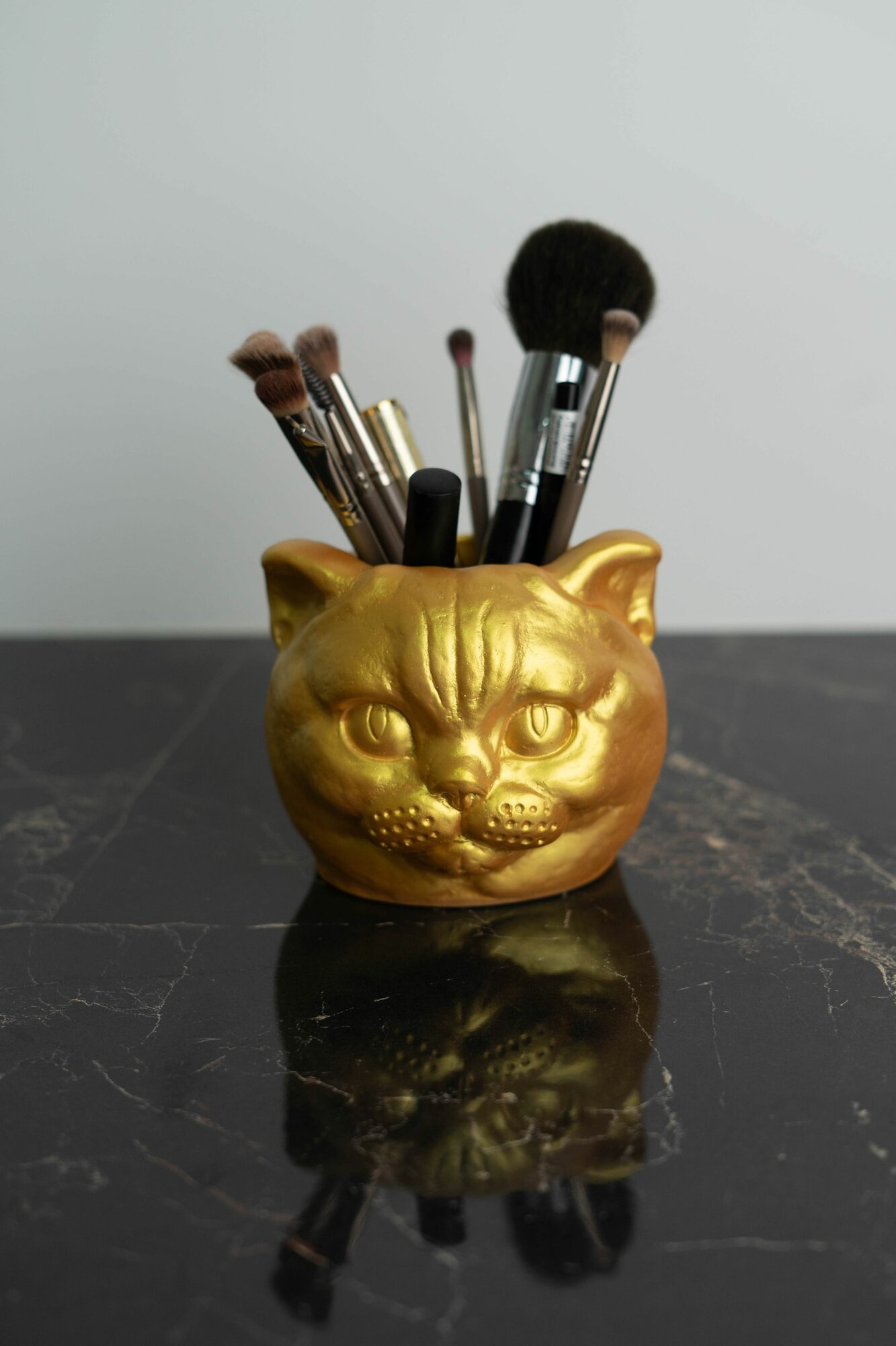 Кашпо BI BRIGHT IDEA "Котенок", настольное, для дома, гипс, цвет золотой, 11см