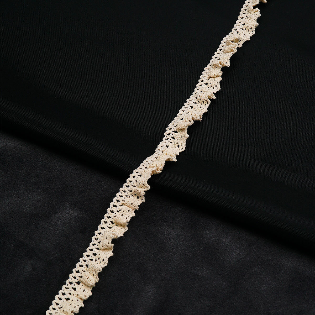 Кружево хлопок для рукоделия и шитья 15 мм × 13,72 м, неотбеленное, Айрис