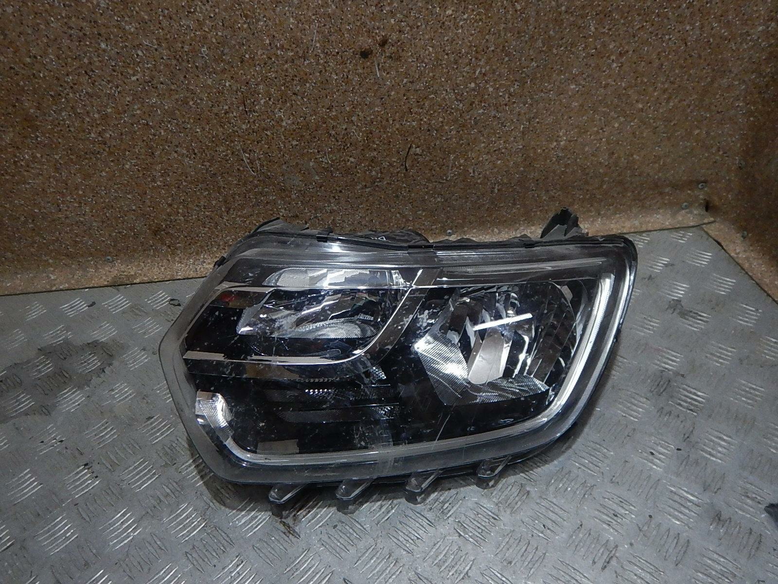 Б/У Фара левая, Renault (Рено)-DUSTER 2 (21-) RENAULT DUSTER 2 (21-) Царапины на стекле, сломано 4 крепления, снят корре...
