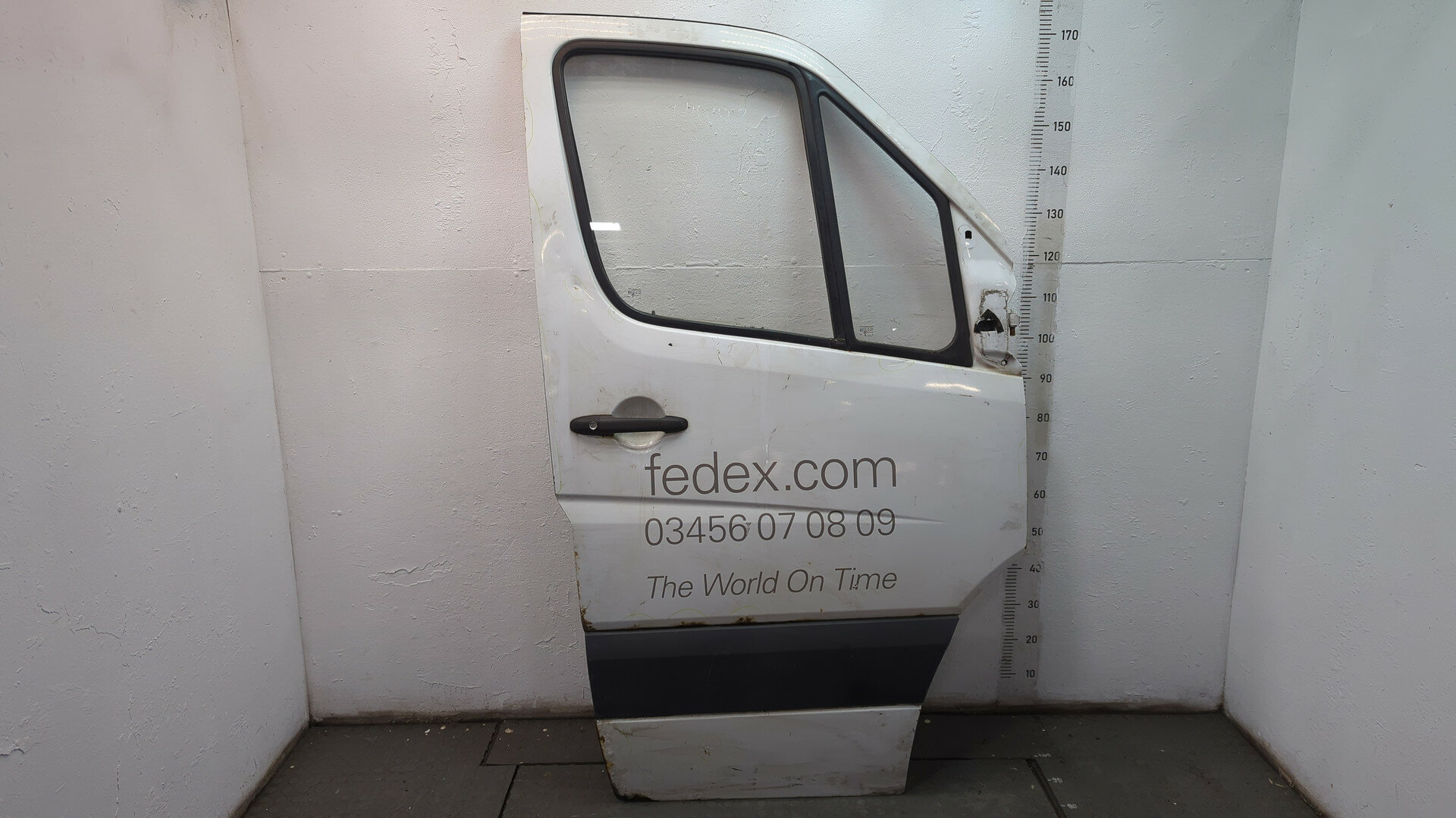 Дверь боковая (легковая) правая передняя Mercedes Sprinter Б/У