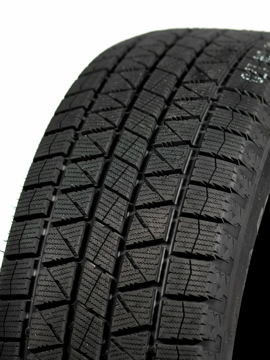 Автошина R17 235/65 Powertrac Ice Xpro XL 108S
