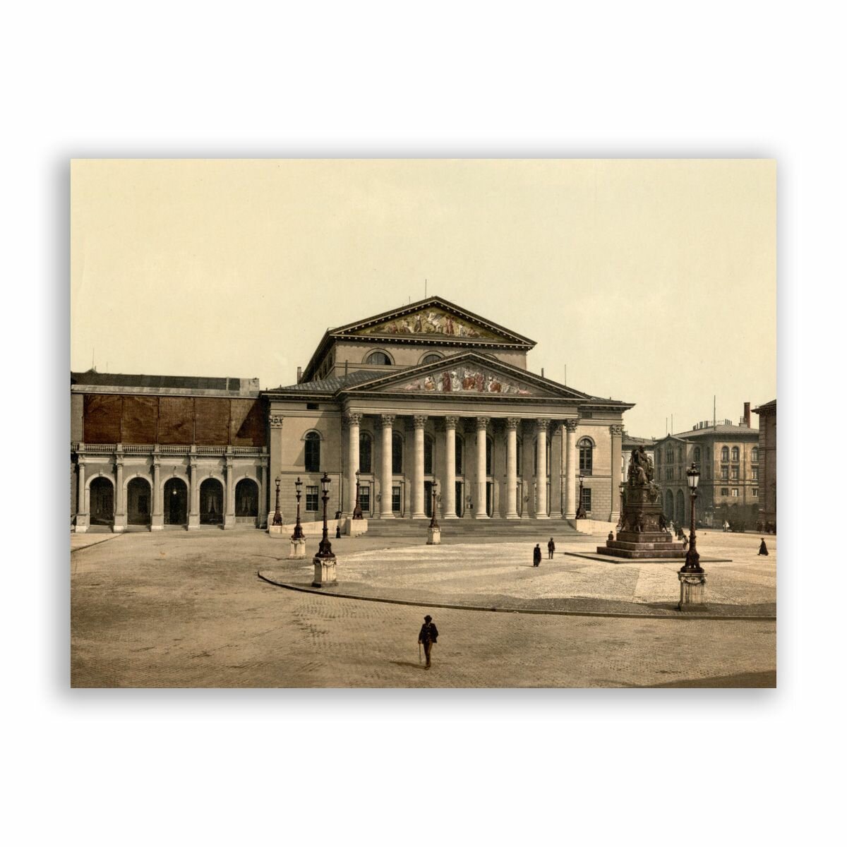Постер, плакат на бумаге / State Theater, Munich, Bavaria, Germany / Размер 80 x 106 см
