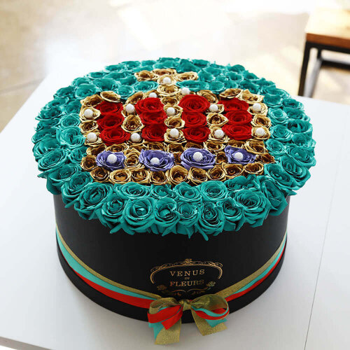 Букет Venus in Fleurs "Её величество", розы, 131 цветок, бирюзовый, XXL
