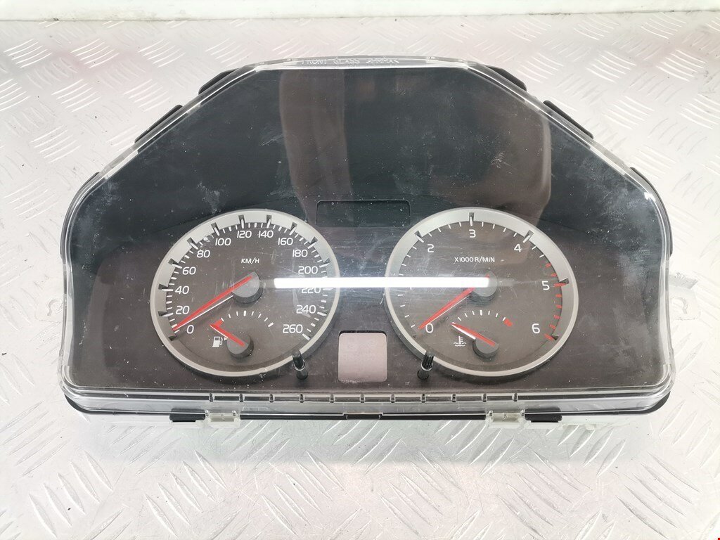 Панель приборная (щиток приборов) Volvo V50 1 8602879 арт. 1449343