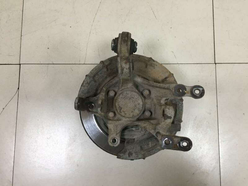 Кулак поворотный задний правый Kia Ceed ED 2007-2012 кат.номер: 527201H000