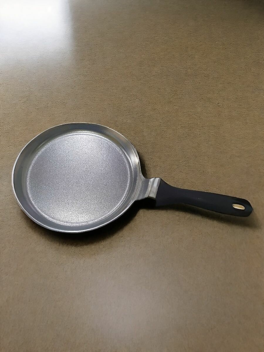 Сковорода блинница без покрытия алюминиевая 20 см Алита